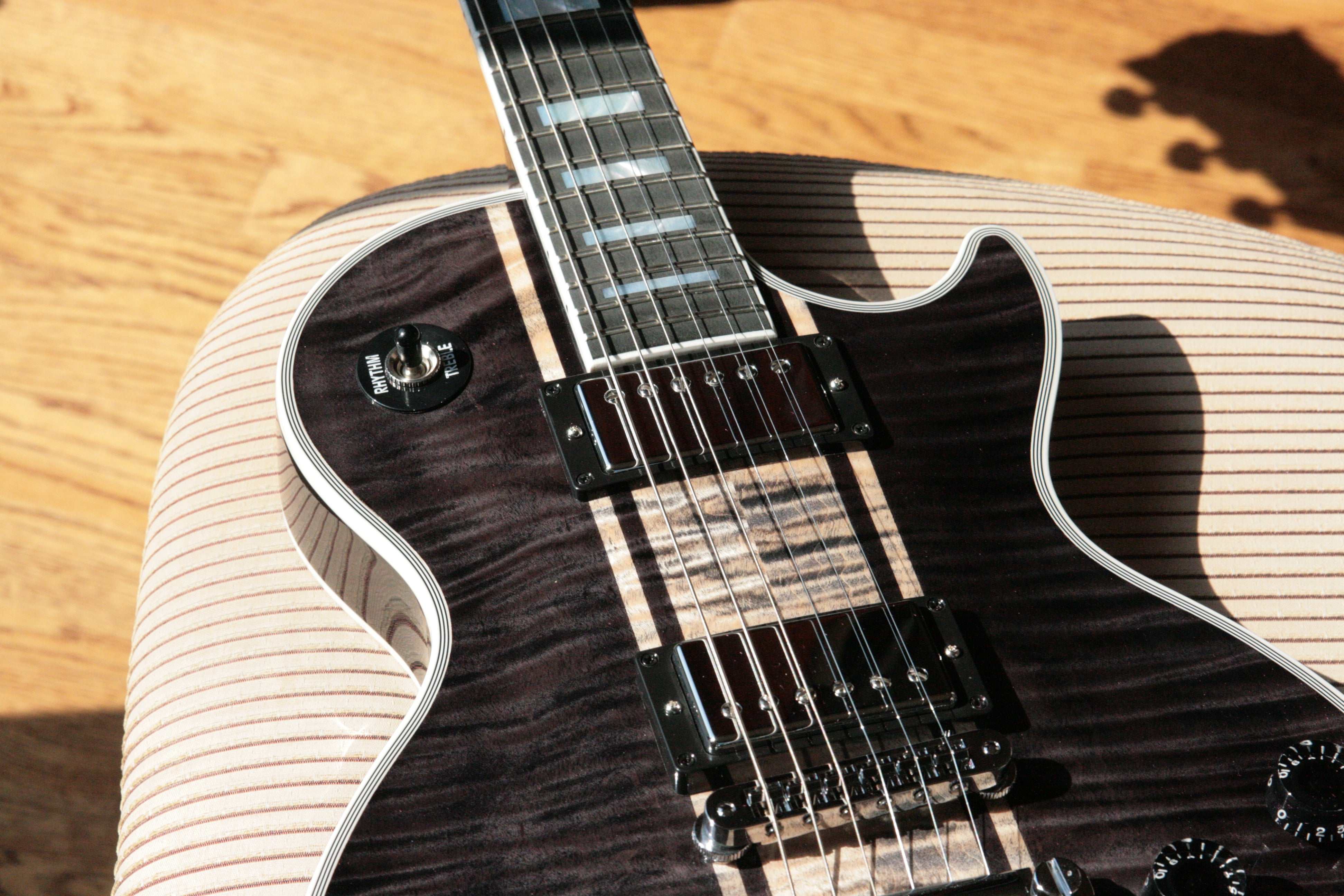 2018 Gibson Custom Shop Les Paul WHITE SCORPION! Flametop, Limited Blo ...