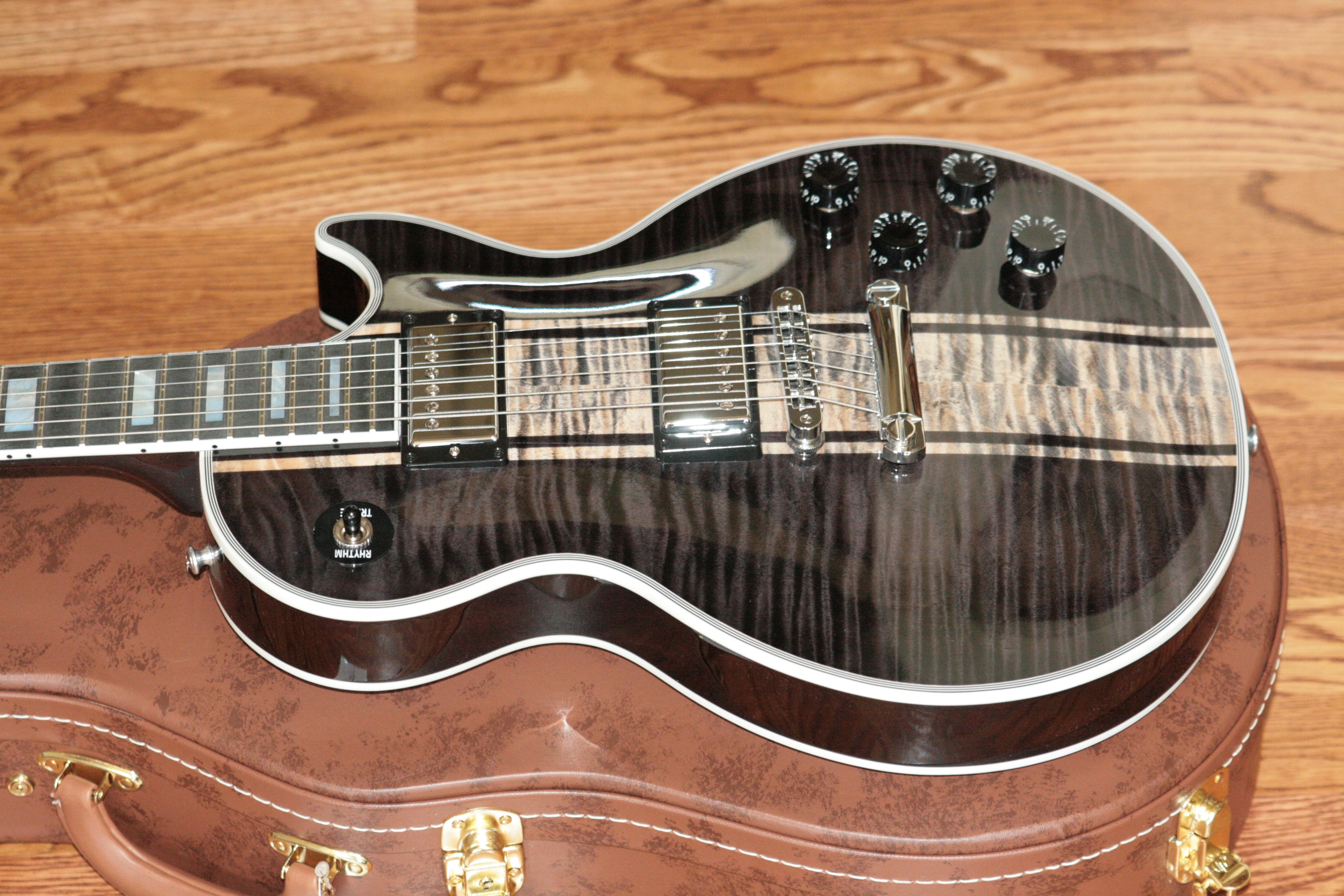 2018 Gibson Custom Shop Les Paul WHITE SCORPION! Flametop, Limited Blo ...